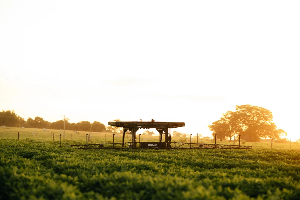 Solix, technology that lives in the field. - Solinftec